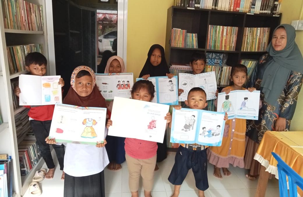 Perpustakaan Desa Sebagai Sumber Layanan Informasi di Desa | Parit 1 ...